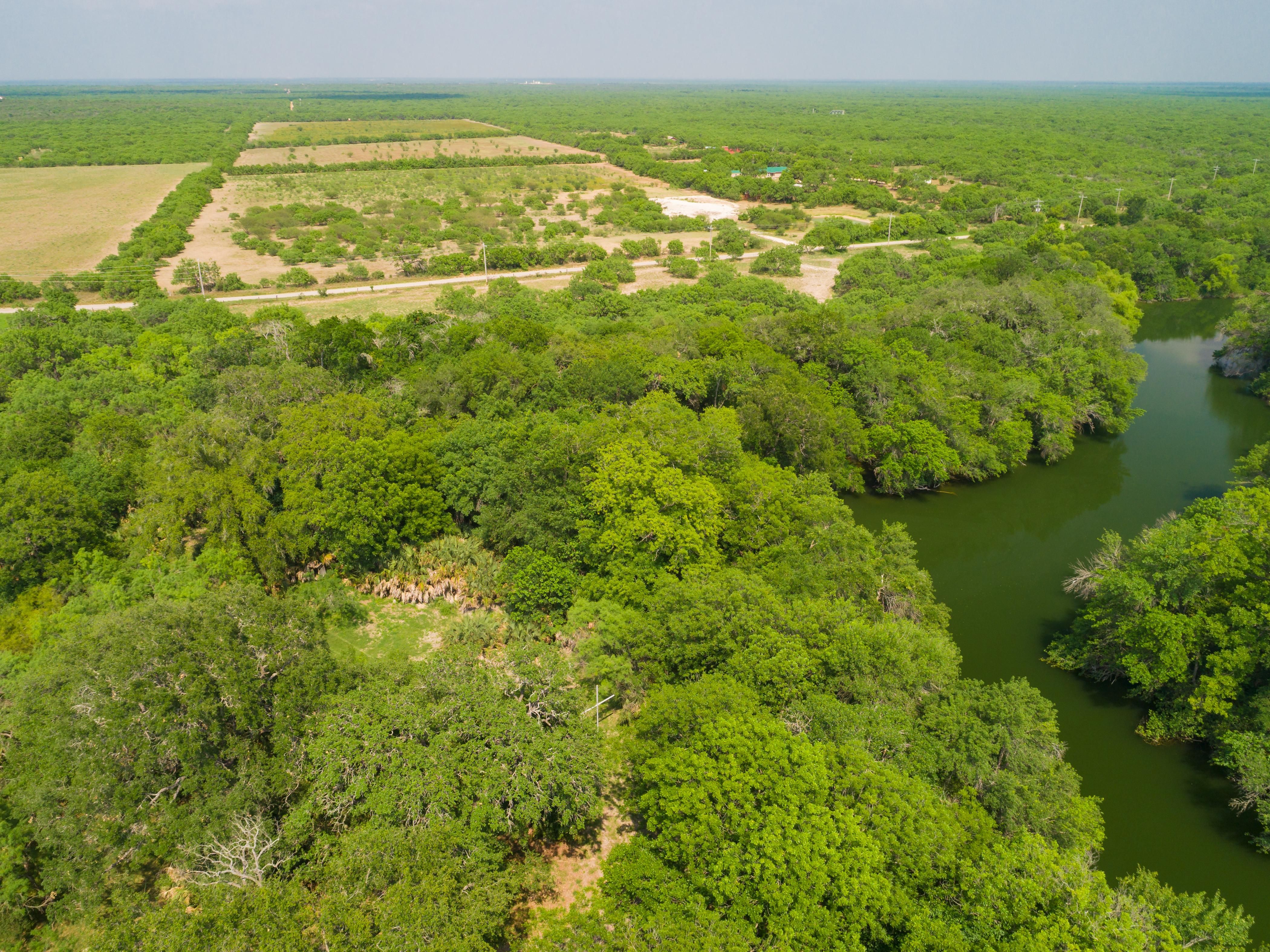 55.66 acres in Dimmit County, Texas