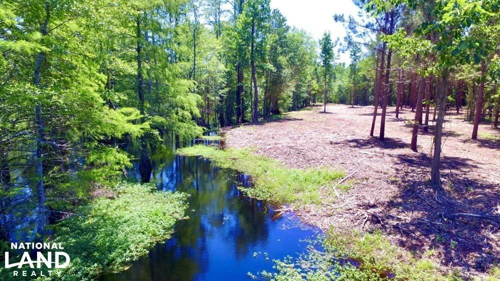 2,420.7 acres in Robeson County, North Carolina